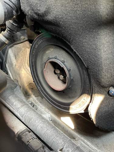 Auto Vibriert Im Stand