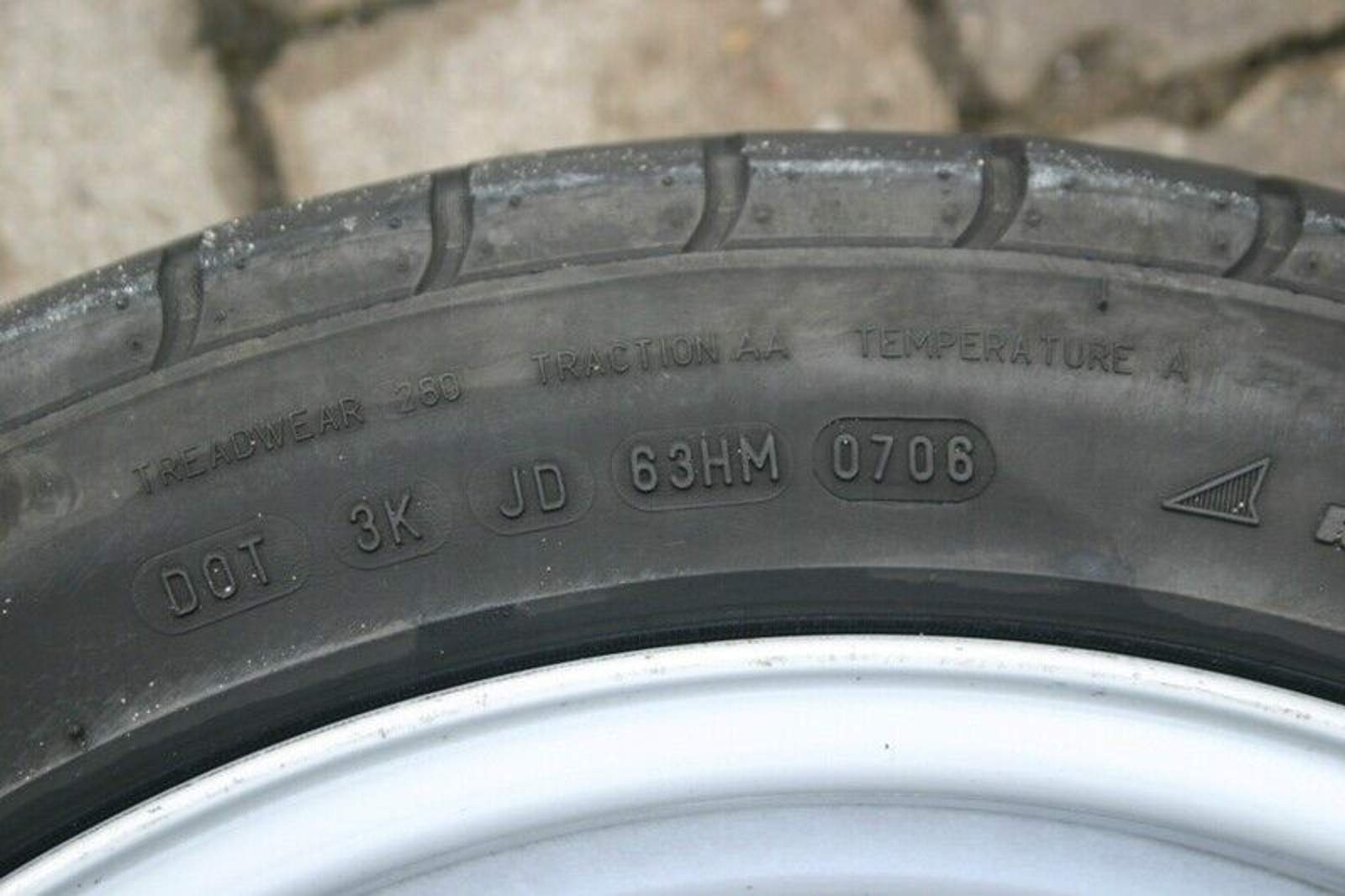 Alufelgen 8Jx17H2, ET35 mit 235/45ZR17 97Y : Biete Volkswagen