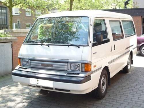 Mazda E2000 64000KM TOP Zustand : Biete Mazda