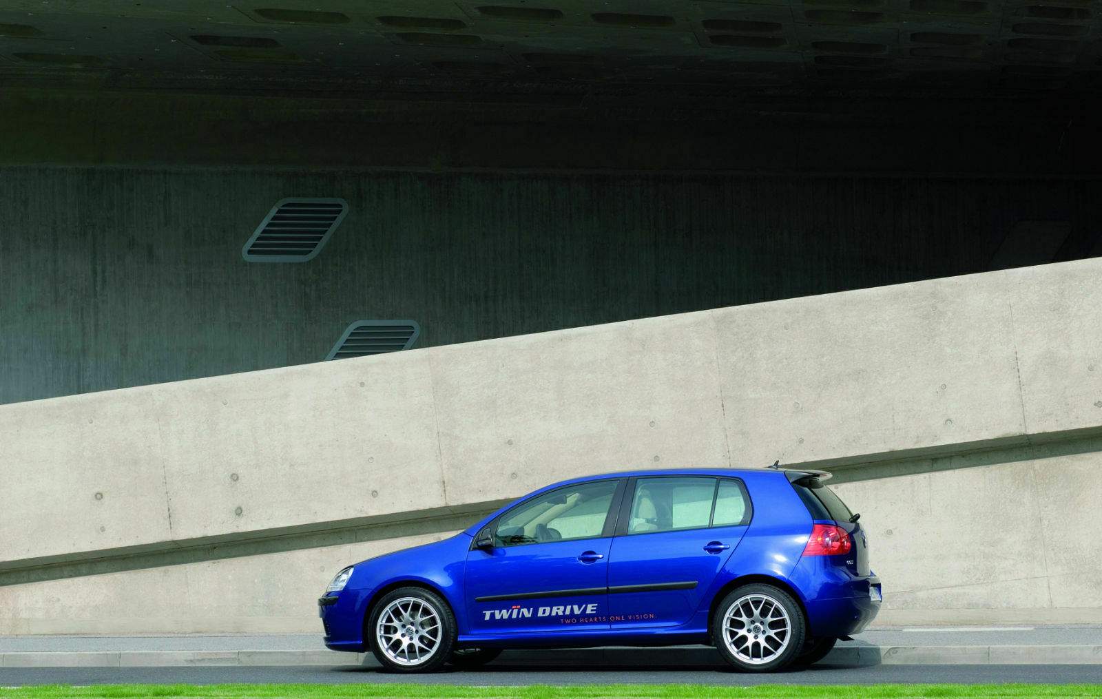 Bild #202745477 : Volkswagen Hybrid: Der Golf TwinDrive : Volkswagen ...