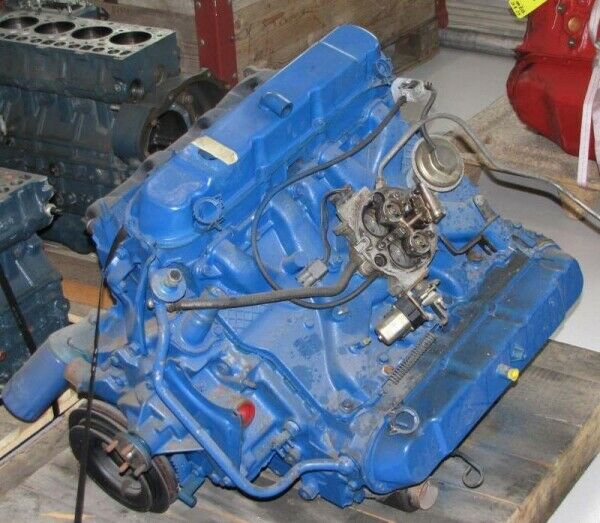 Seltener V8 Motor 6L 368 cid Cadillac, defekt, zum herrichten, günsitg ...