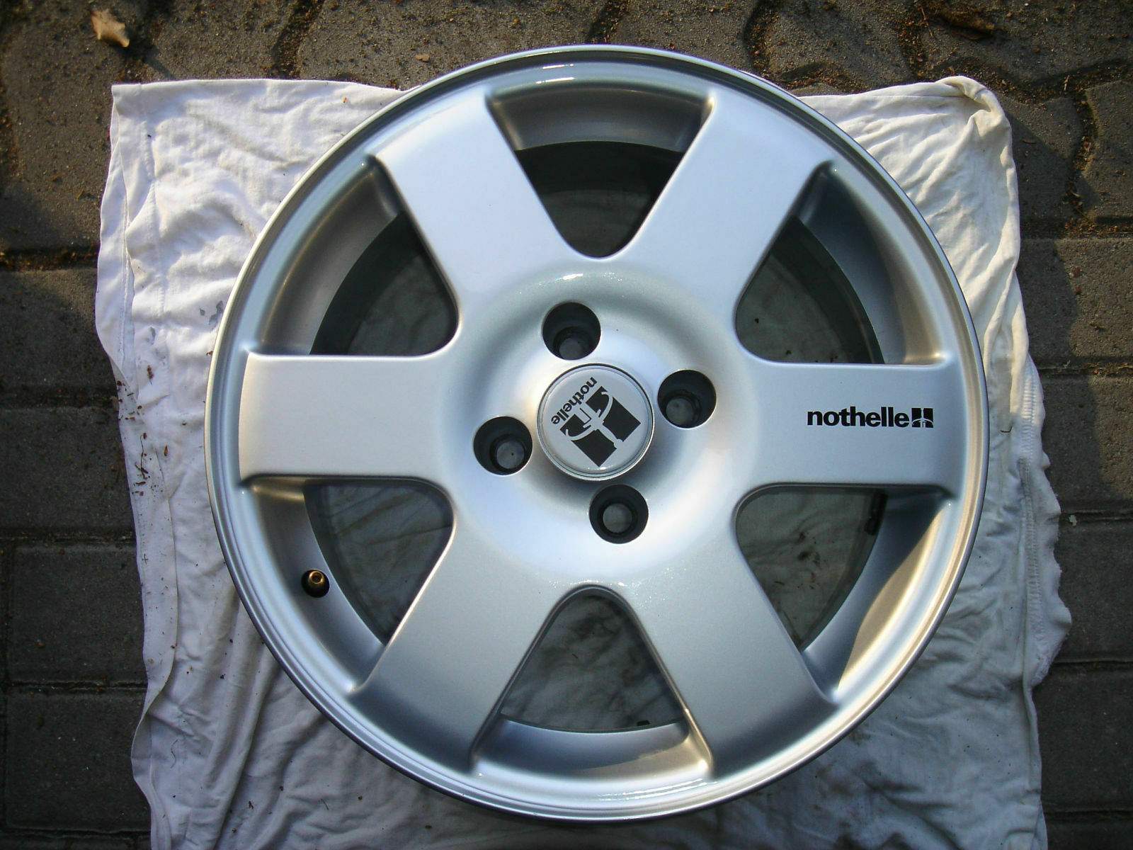 Nothelle Alu Felgen 7x15 für VW, Audi, Seat, Skoda usw. : Biete Reifen ...
