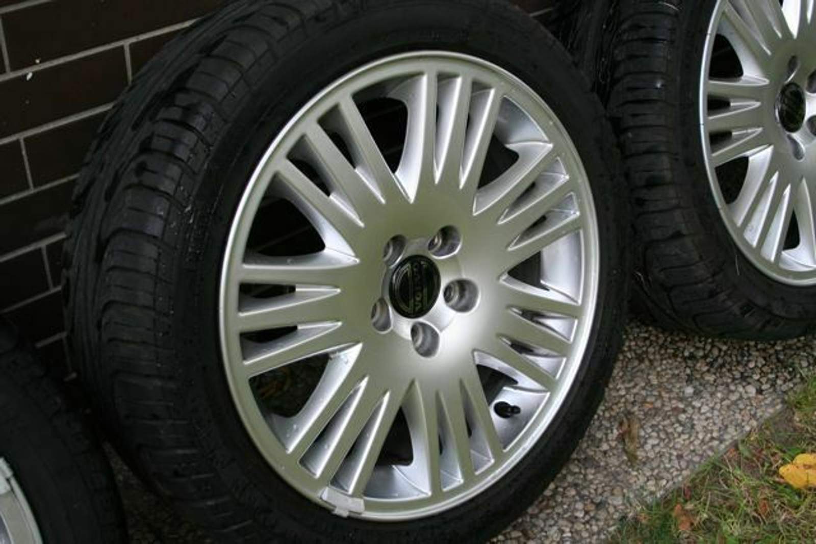 Orginal Volvo Alu C70, V70 Cratos 7,5x17 Zoll - sehr guter Zustand mit ...