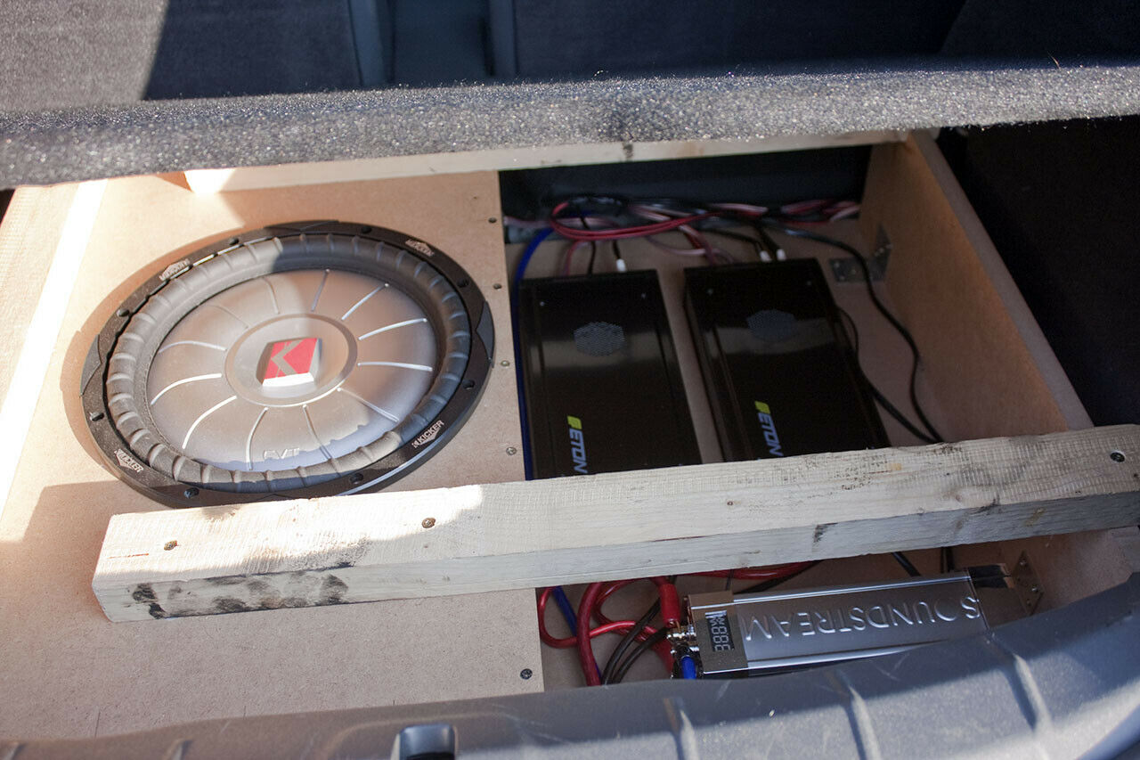 Subwoofer, Amps und PowerCap : Performance Radio: Verstärker ...