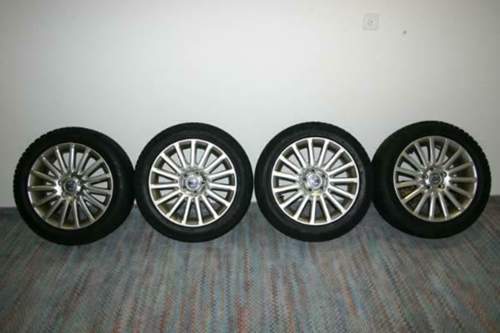 17 Zoll "Regor" Volvo Winterräder mit 225/50/17 RunFlat : Biete