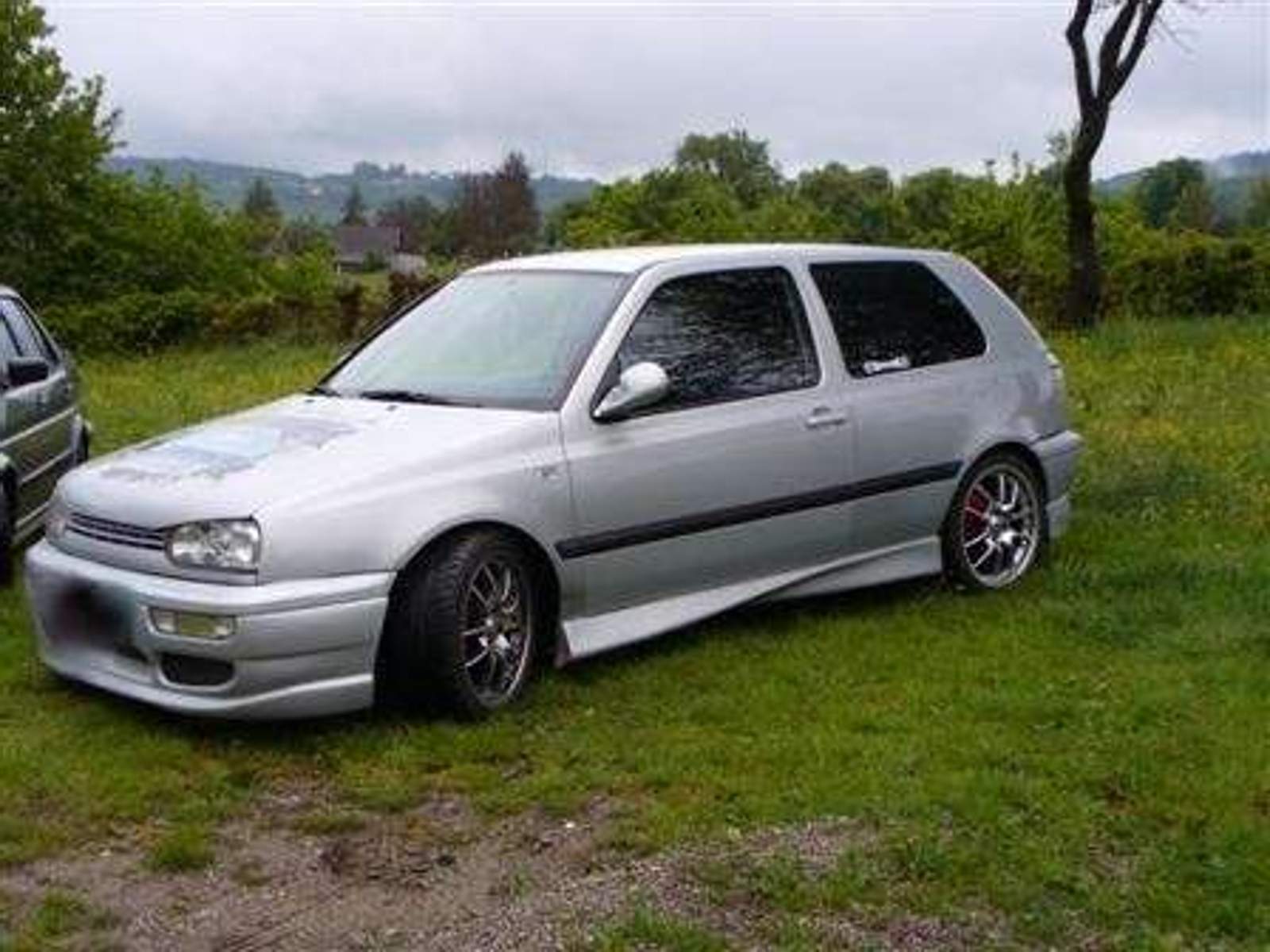 Bodykit "Sport" VW Golf III Rundumverbau : Biete