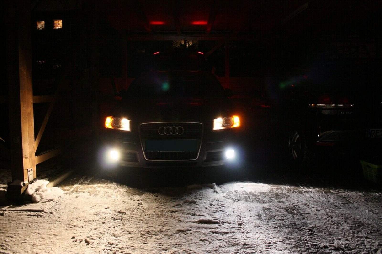 Vergleich-mit-standlicht : [Nebelscheinwerfer] Xenon-Look : Audi A3 8P ...