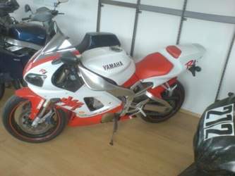 Verkaufe Yamaha R1 Rn01 weiss-rot! TOP! : Biete