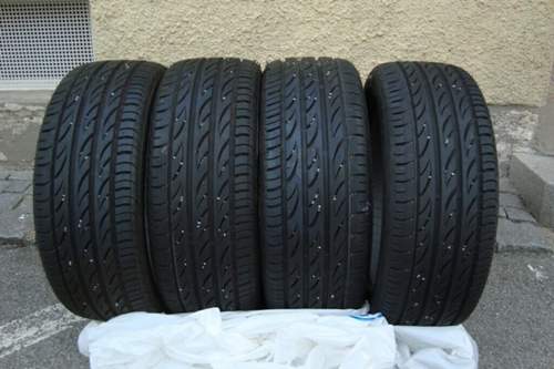 4 x Sommerreifen 205/40 R17 84W : Biete