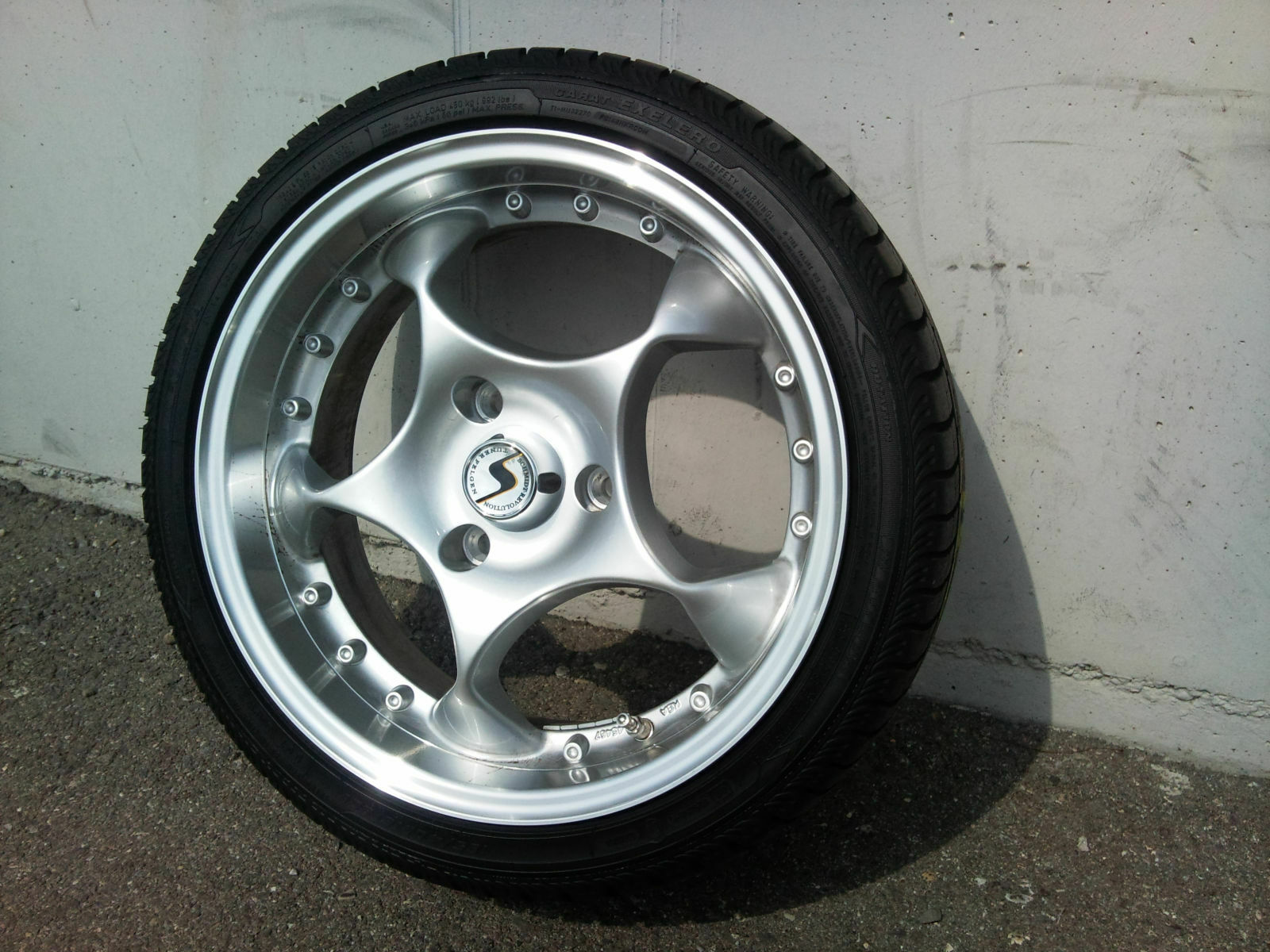 16"Kompletträder Schmidt Space Smart ForTwo mit 195/215er Reifen : Biete