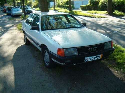 Audi 100 typ 44 quattro turbo : Biete