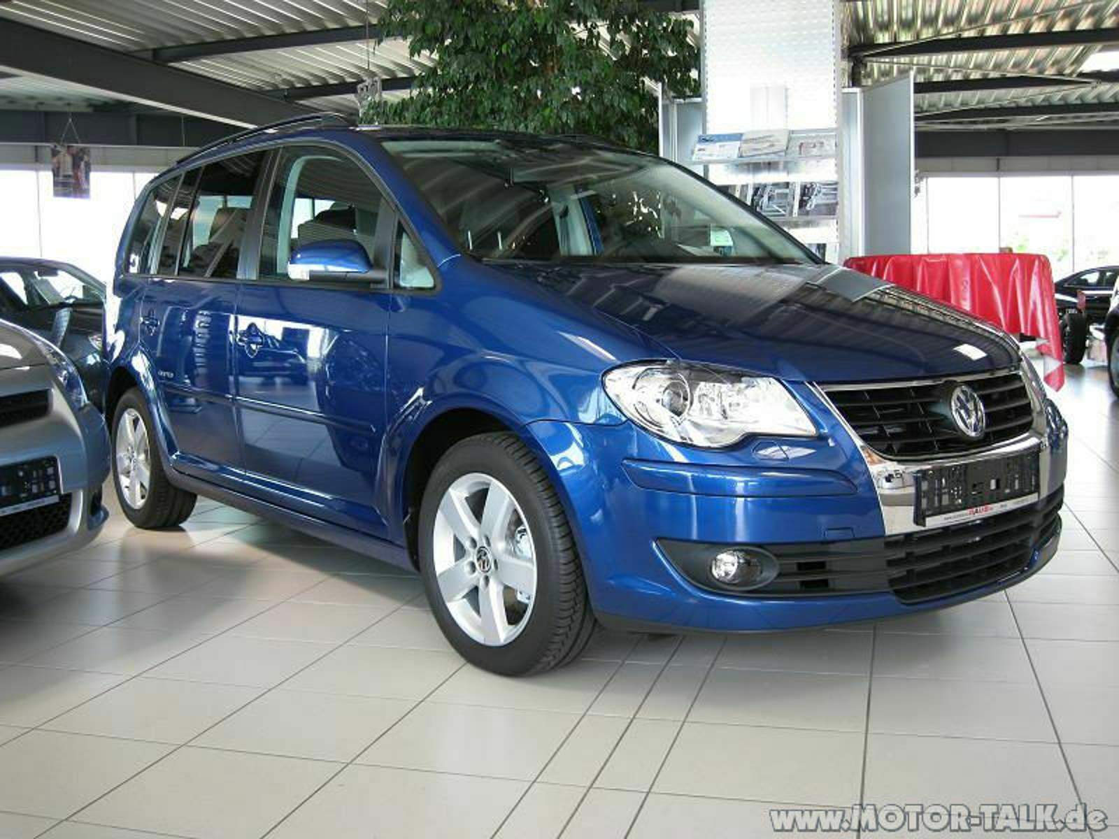Vw-touran-united-biscay-blue-003x : Volkswagen Touran 1T 2.0 TDI von ...