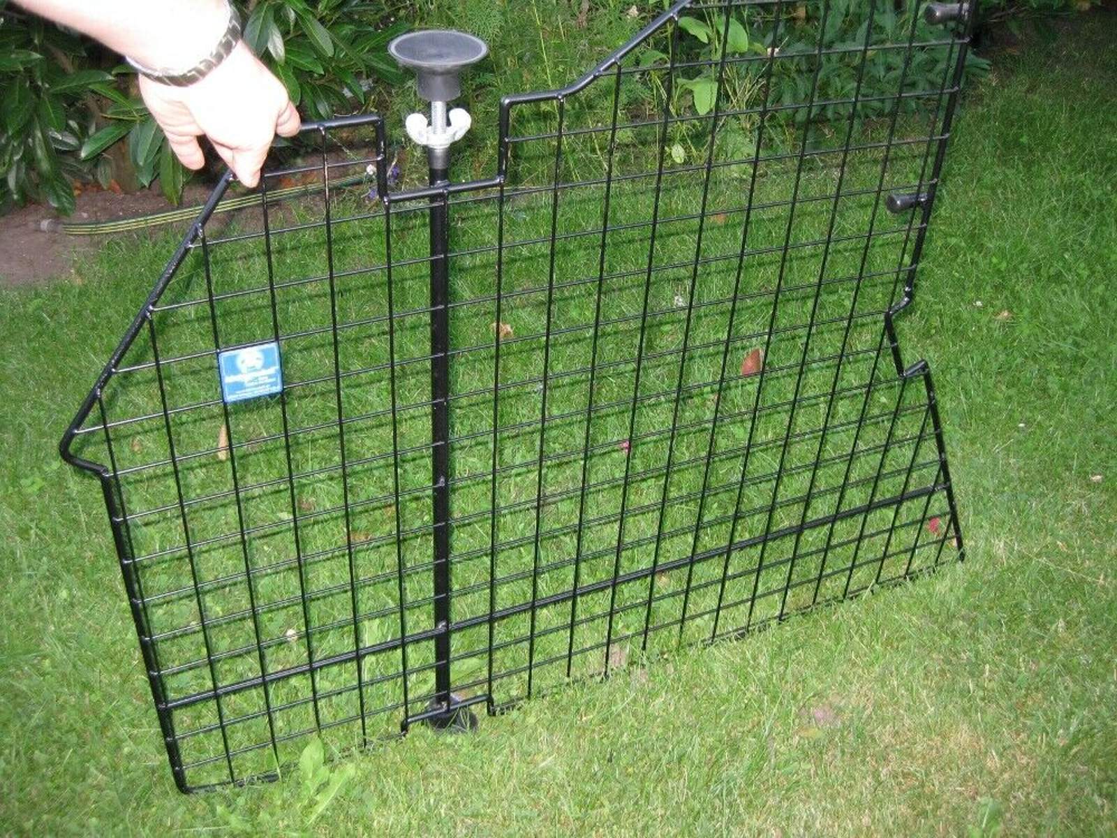 Verkaufe Trenngitter Teiler Hundegitter Teiler F r Passat Variant Biete verkaufe-trenngitter-teiler-hundegitter-teiler-f-r-passat-variant-biete