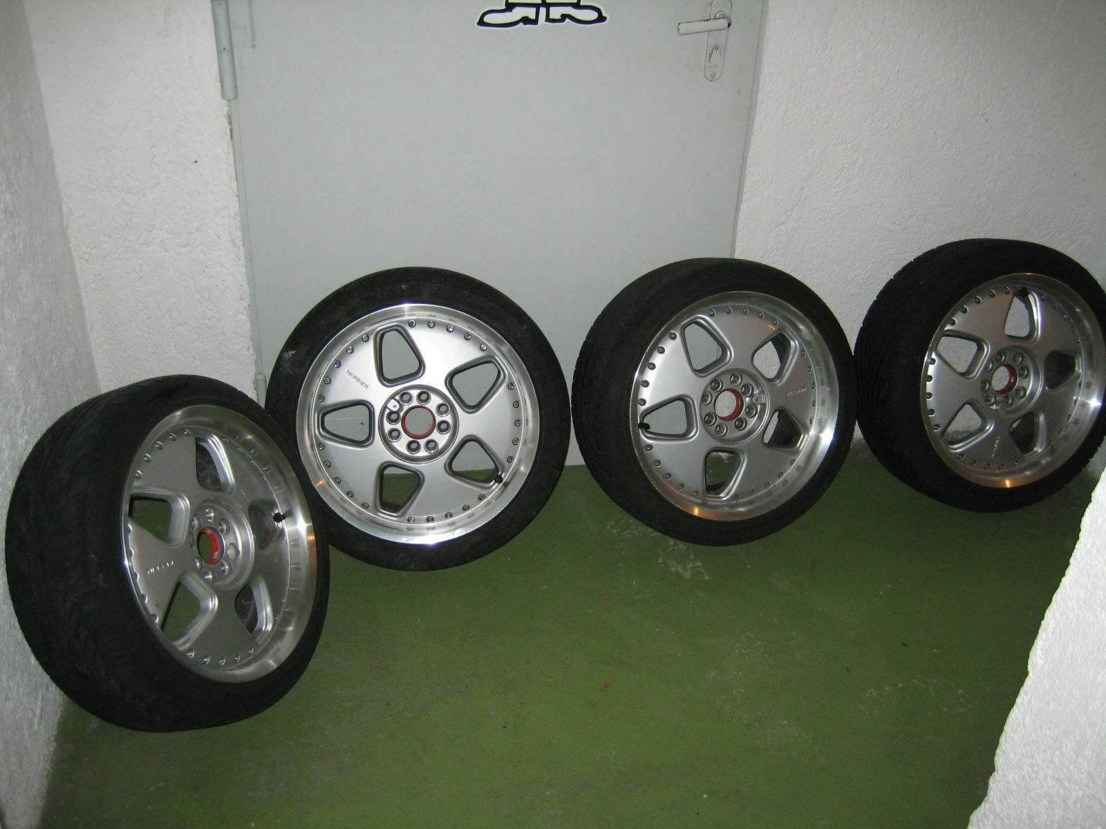 Keskin KT5 7,5Jx17H2 ET37, 4x100 u.a. für Opel Vectra B : Biete