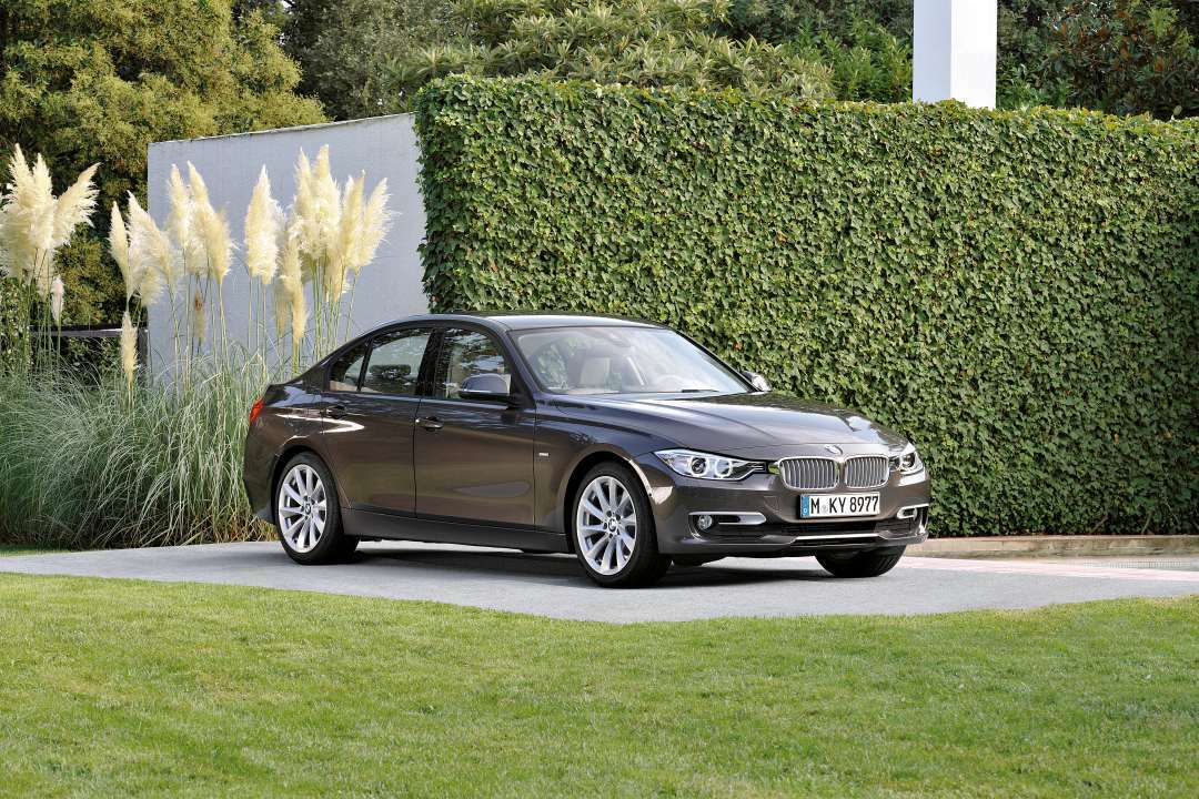 BMW 3er Limousine Modern Line : BMW stellt den neuen 3er vor : BMW News ...