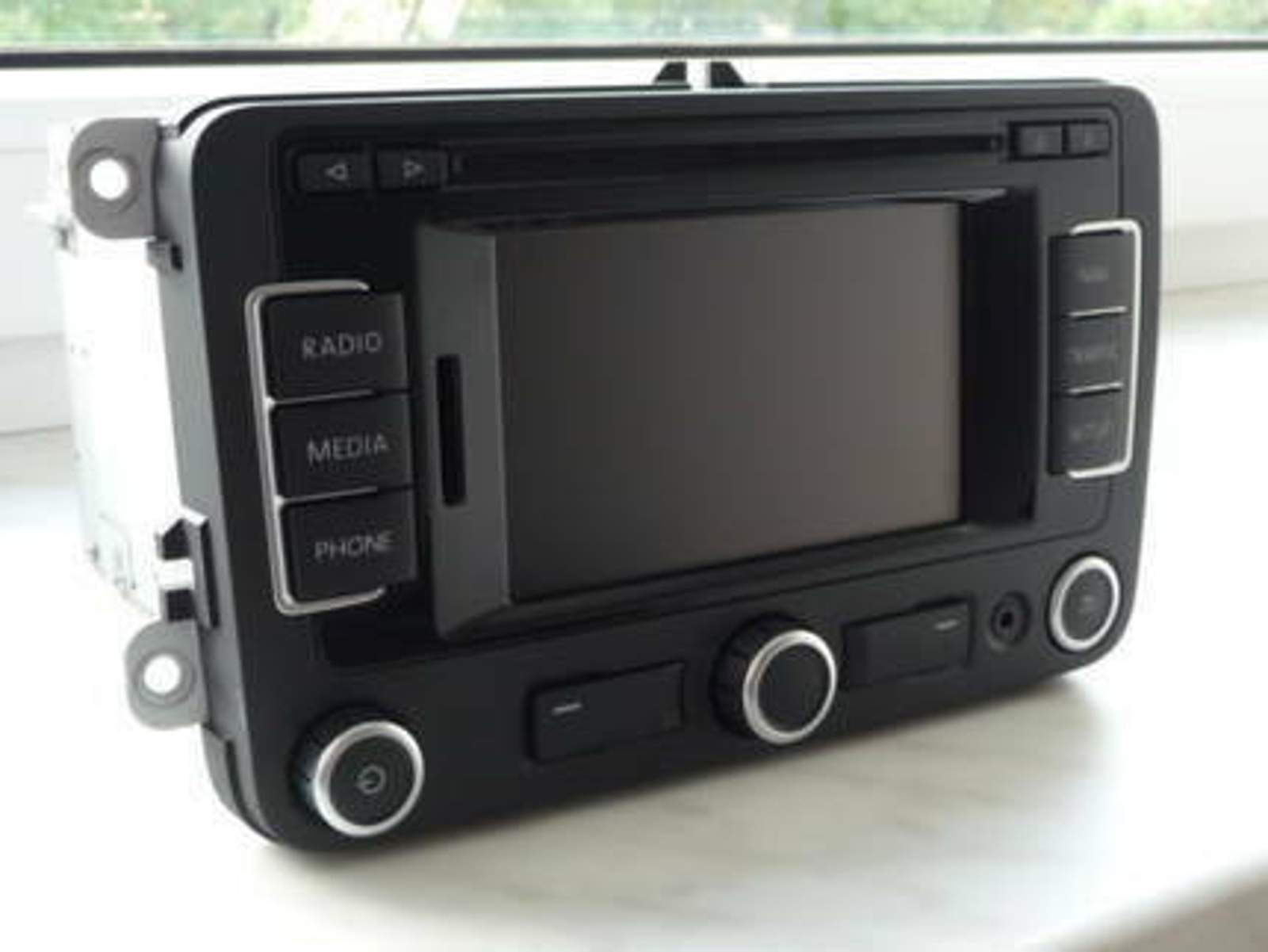 VW RNS 310 NAVIGATIONSGERÄT TOP ZUSTAND 2 Jahre alt : Biete