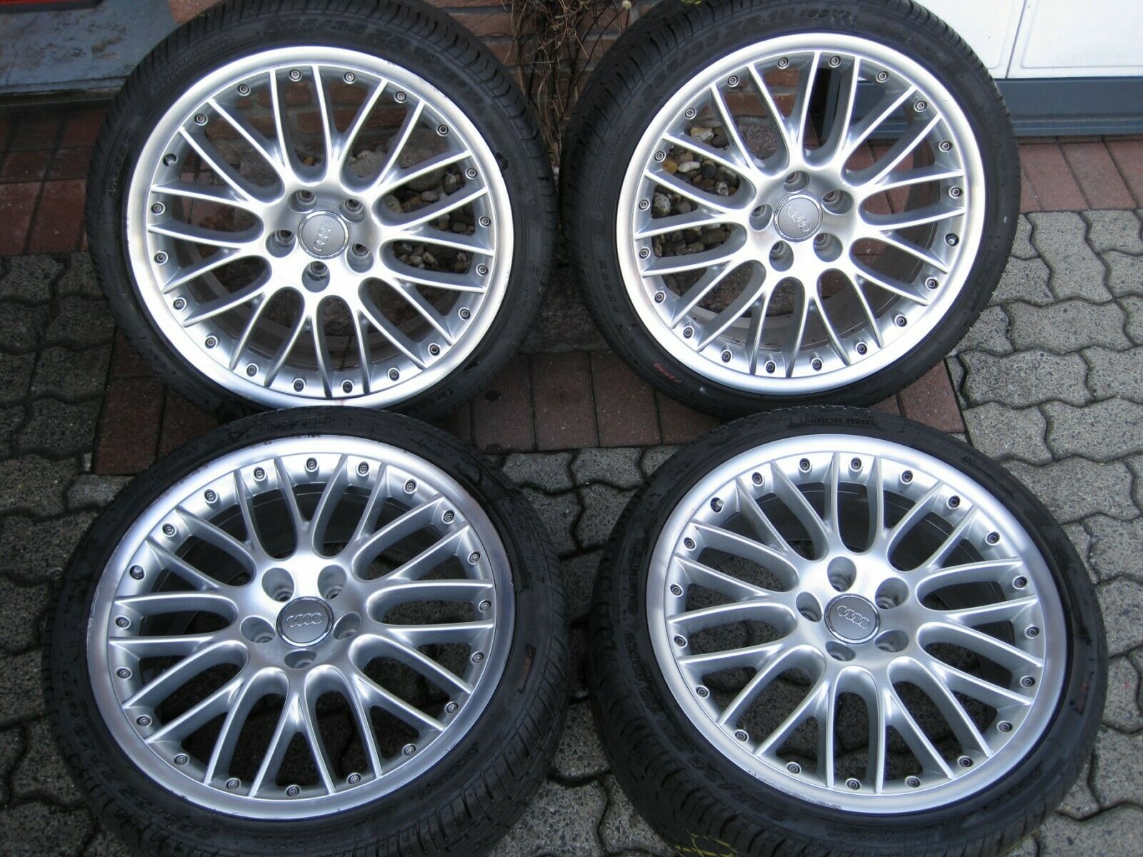 255 35 R19 Audi A6 4f