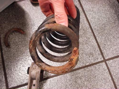 Feder gebrochen bei 107.000km (E270 CDi Bj 04/2003)