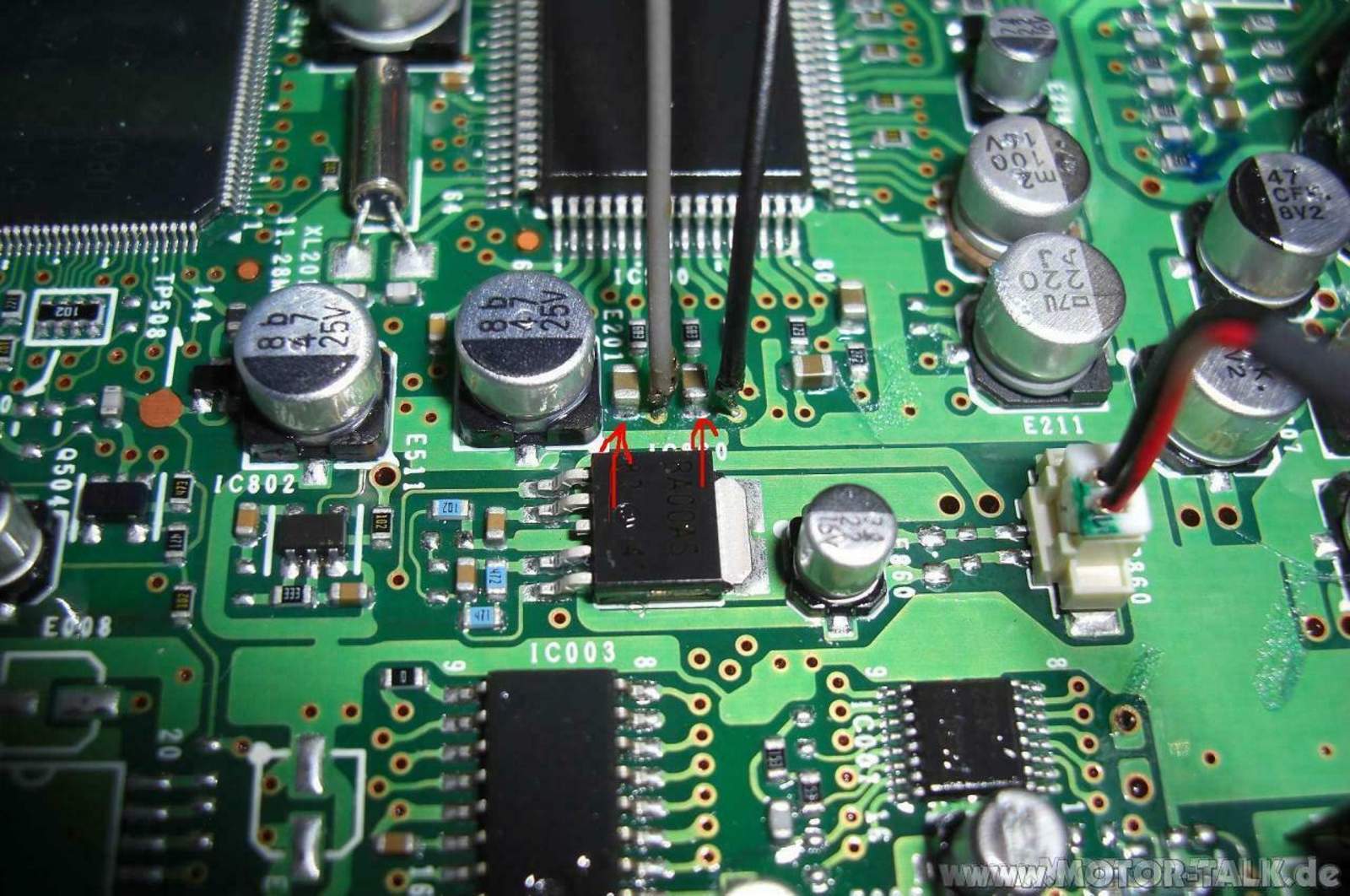 Bild-1 : AUX am Audio 20 - FINALLY : Mercedes E-Klasse W211 : #203834041