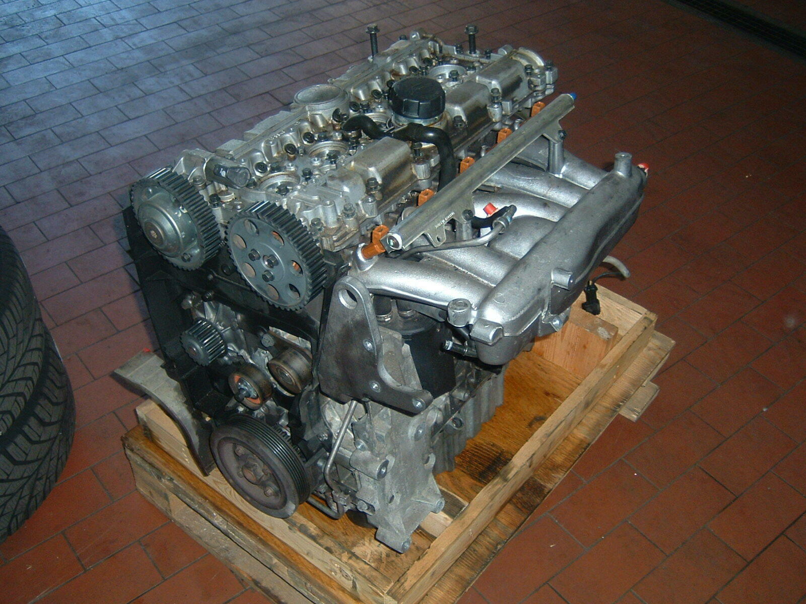 B5244t3-1 : B5244T3 2,4T Volvo Motor defekt : Biete : #204039713