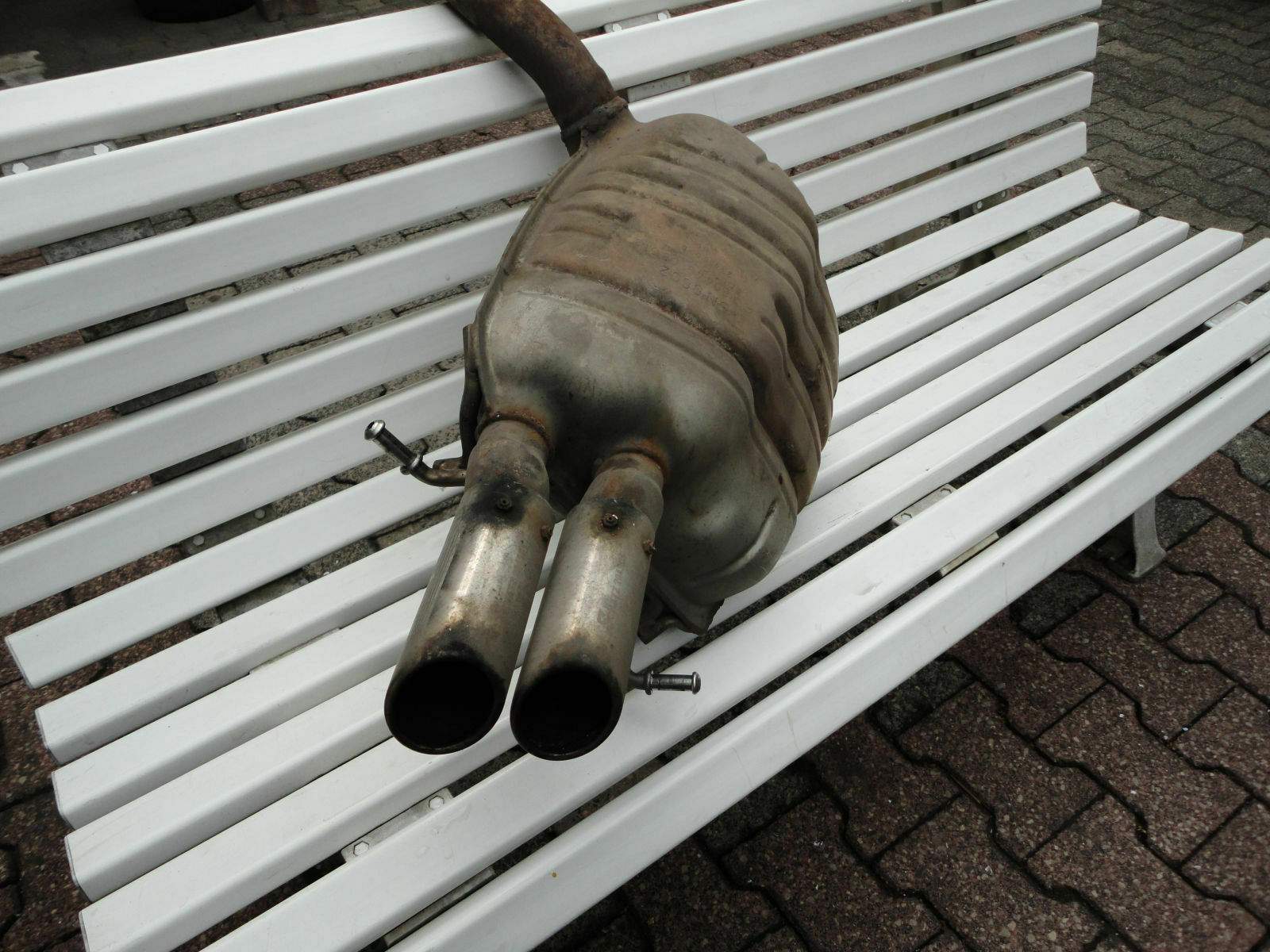 W204 Auspuff-Endtopf Original MB VorMopf Avantgarde : Biete