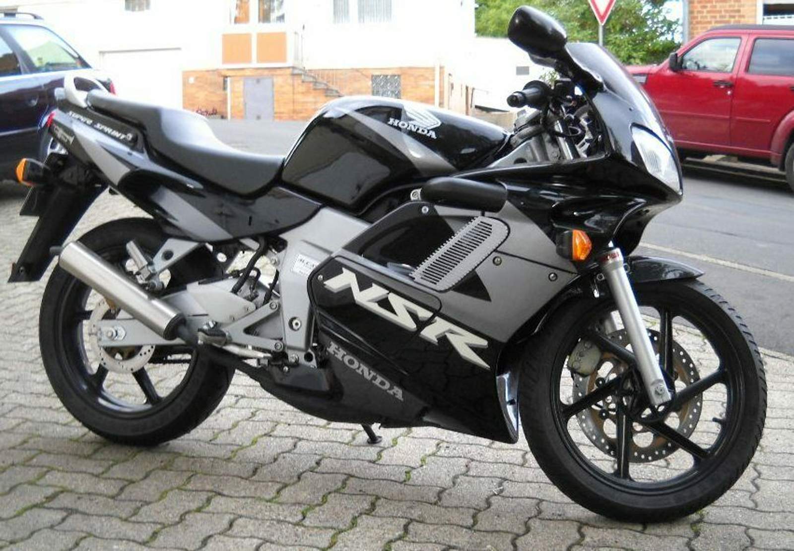 Honda NSR 125 JC22 - italienisches Modell : Biete