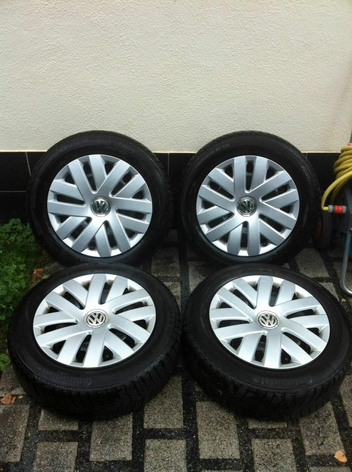4x ContiWinterContact TS 800 185 60 R15 ink. Stahlfelgen VW Polo 6R : Biete