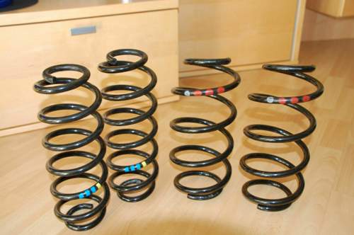 Ambition Federn (1 kompletter Satz = 2x VA und 2x HA) A3 8P 1.8TFSI : Biete