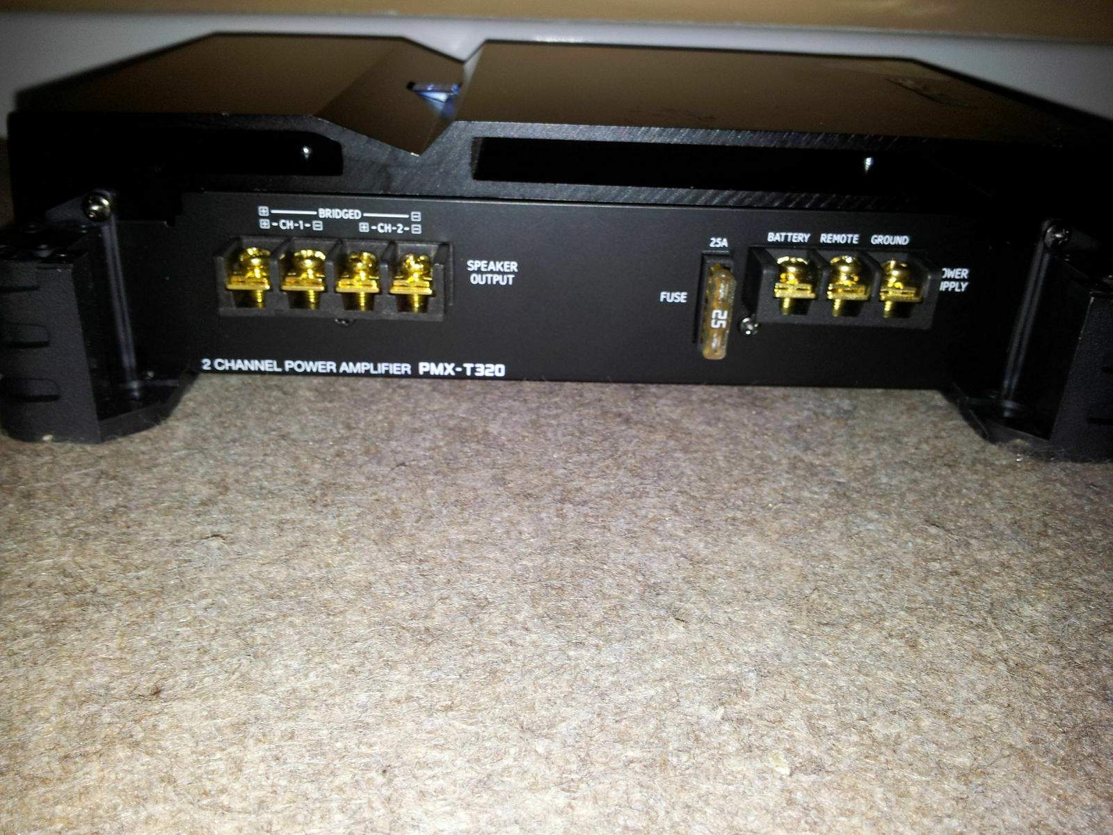 Endstufe Alpine PMX-T320 2-Kanal 320Watt ca. 1.Jahr alt wie neu : Biete