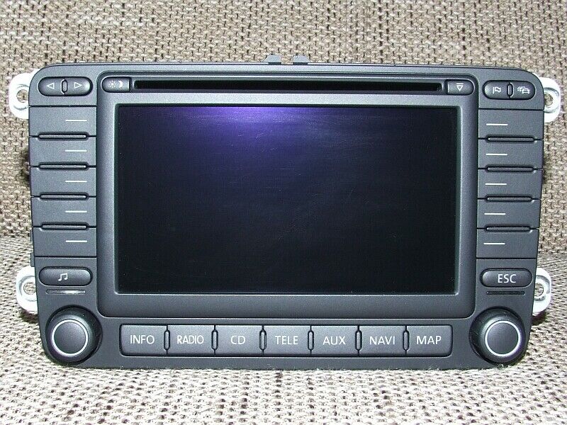 Skoda Nexus / VW RNS2 : Biete