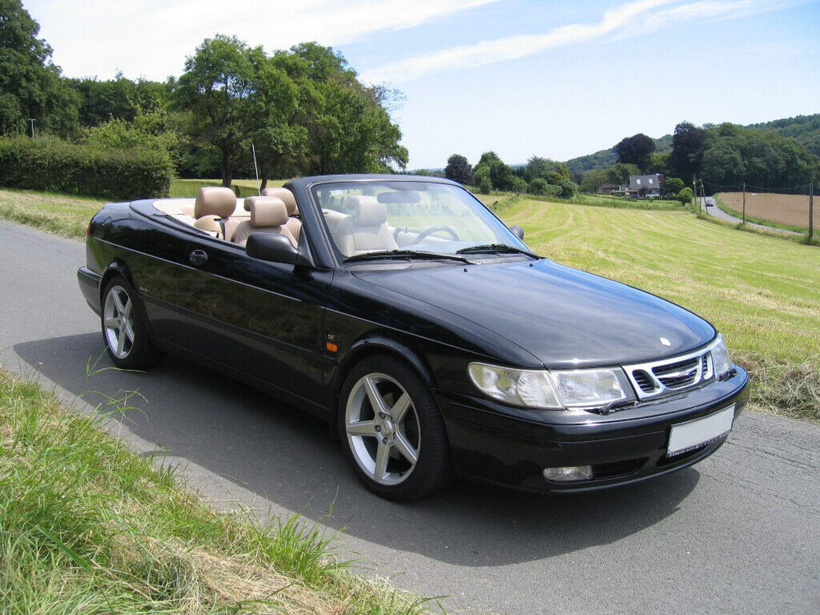 Img-4947 : SAAB 9-3 TURBO Cabrio - 185 PS - Sondermodell "BLACK MAGIC ...