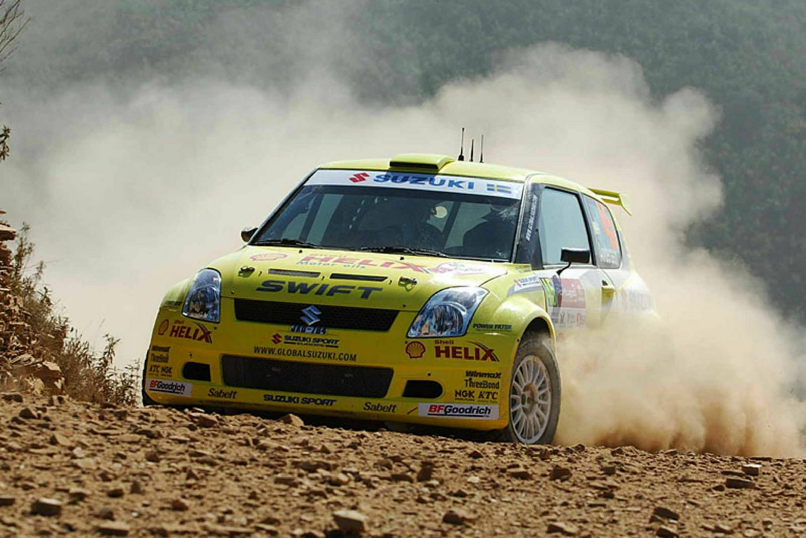 Gunnar Andersson im Suzuki Swift Super 1600 Rallye : Der Suzuki Swift ...