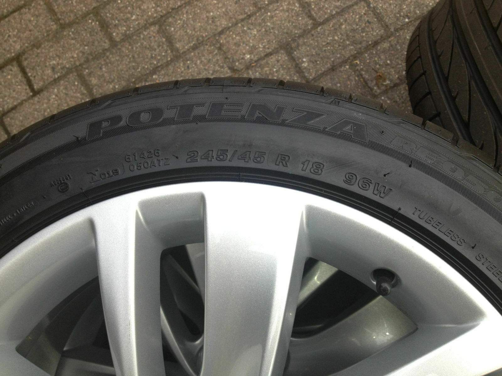 Neue Opel Insignia Kompletträder 245/45R 18 Sommerreifen : Biete