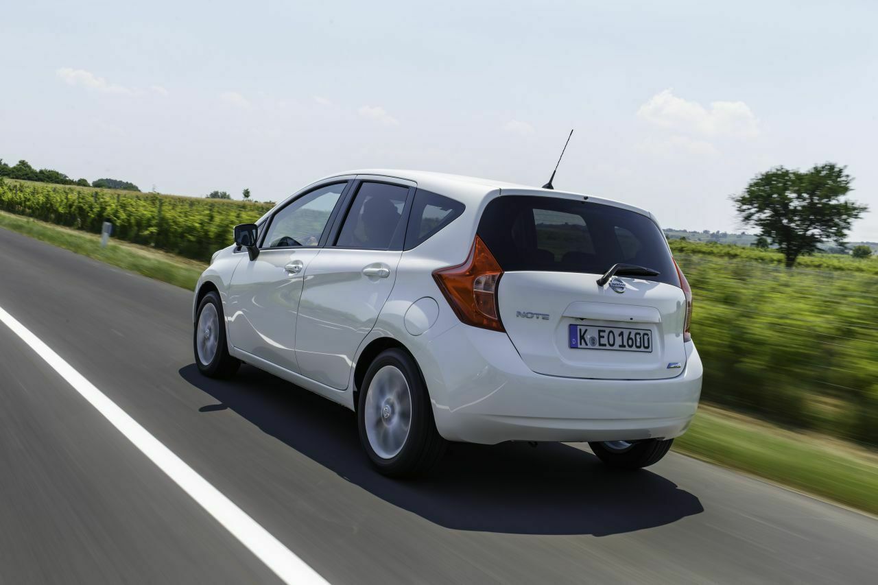 Farbvariation: Der Nissan Note in Weiß : Dieser Nissan gefällt durch ...