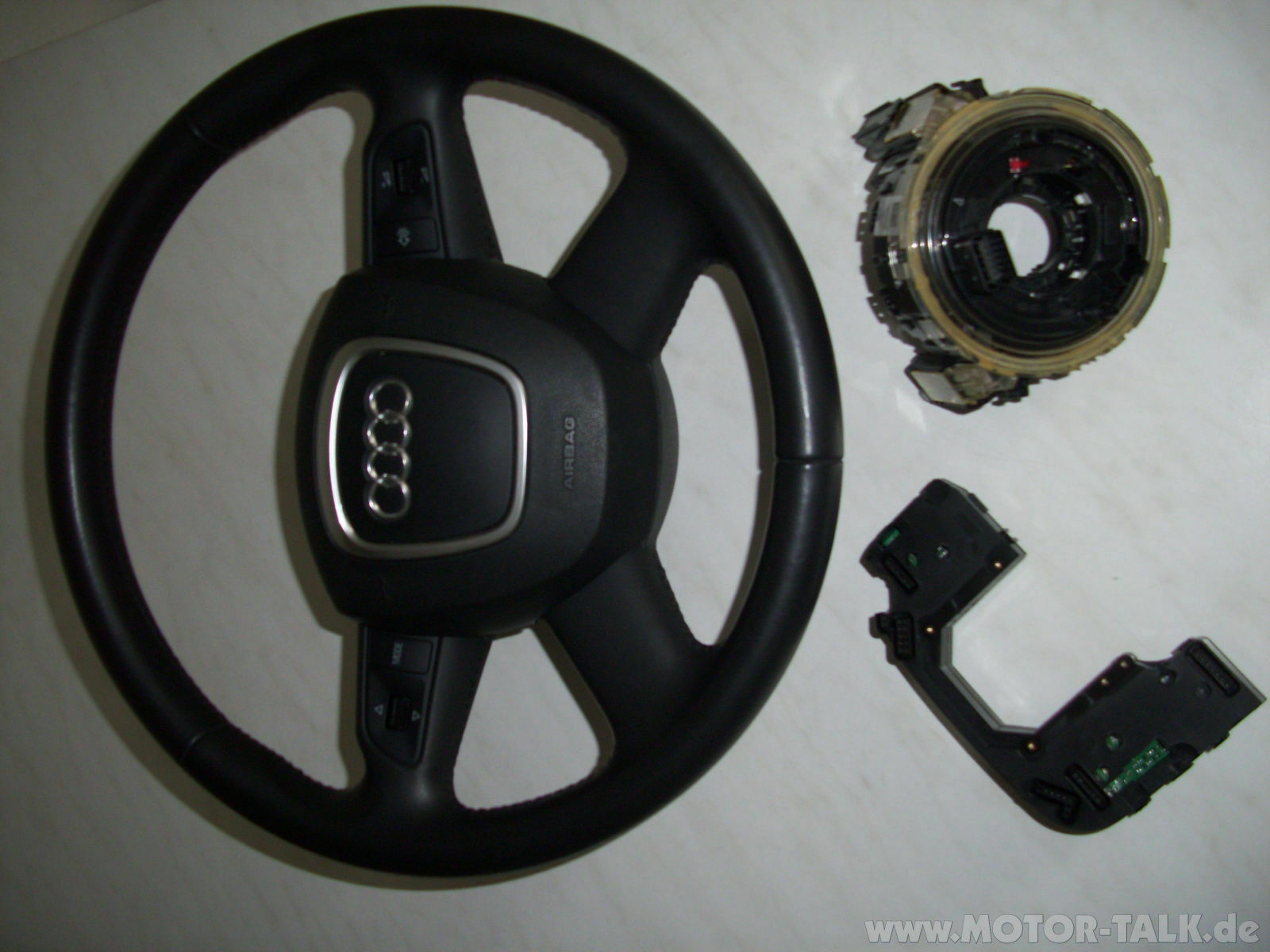 Audi A6 4F Multifunktionslenkrad Komplettset ohne Airbag : Biete
