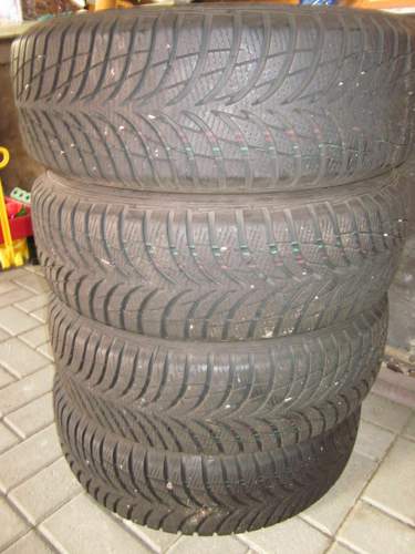 Winterreifen 185-65-15 88T - Good year Ultragrip 7 : Biete