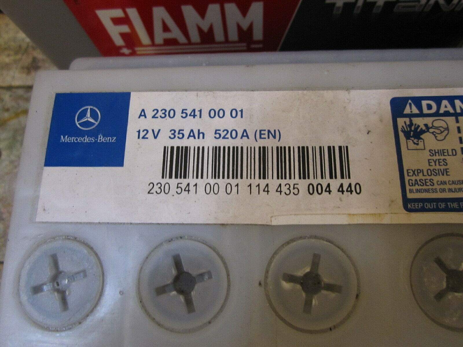 MERCEDES SL R230 - Starterbatterie 12V 35AH 520A - A230 541 00 01 : Biete