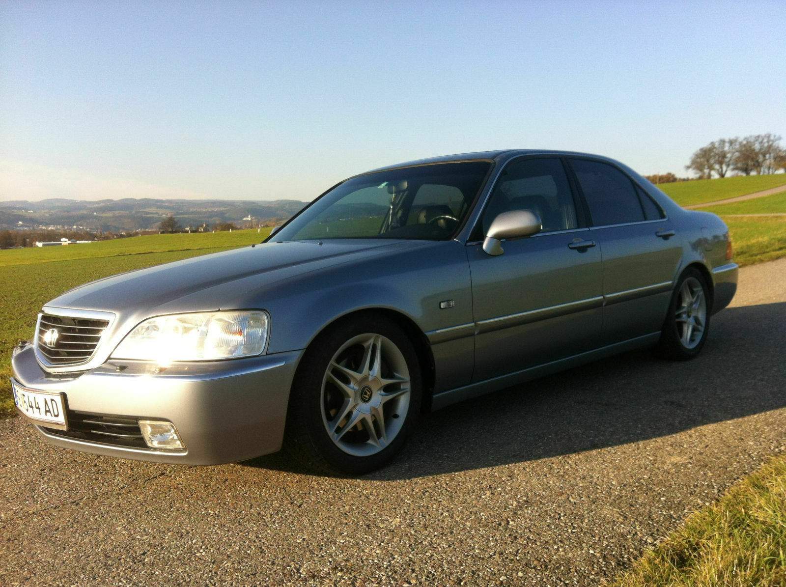 Img-3422 : Schöner Honda Legend KA9 mit Heckschaden für 2900, - : Biete ...