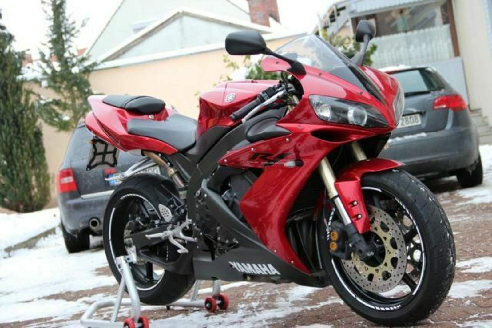 Yamaha YZF R1 RN12 Lavared : Biete