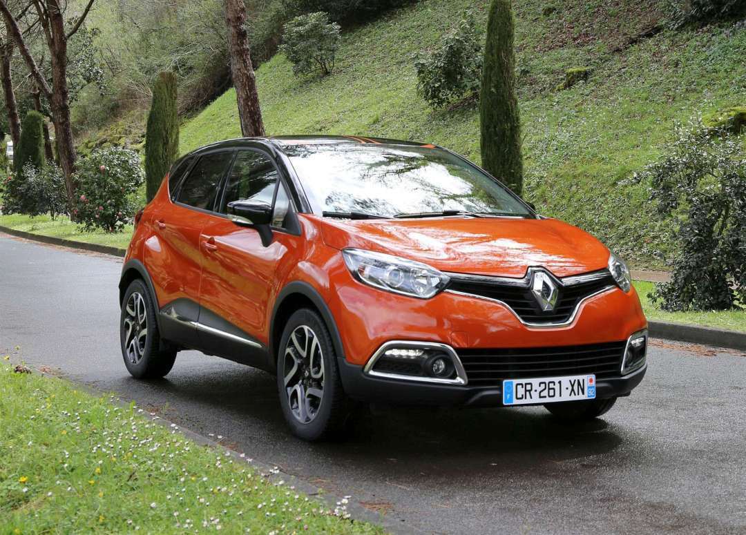 Renault Captur: Farbvariante Orange : Pump up the Clio : Fahrbericht ...