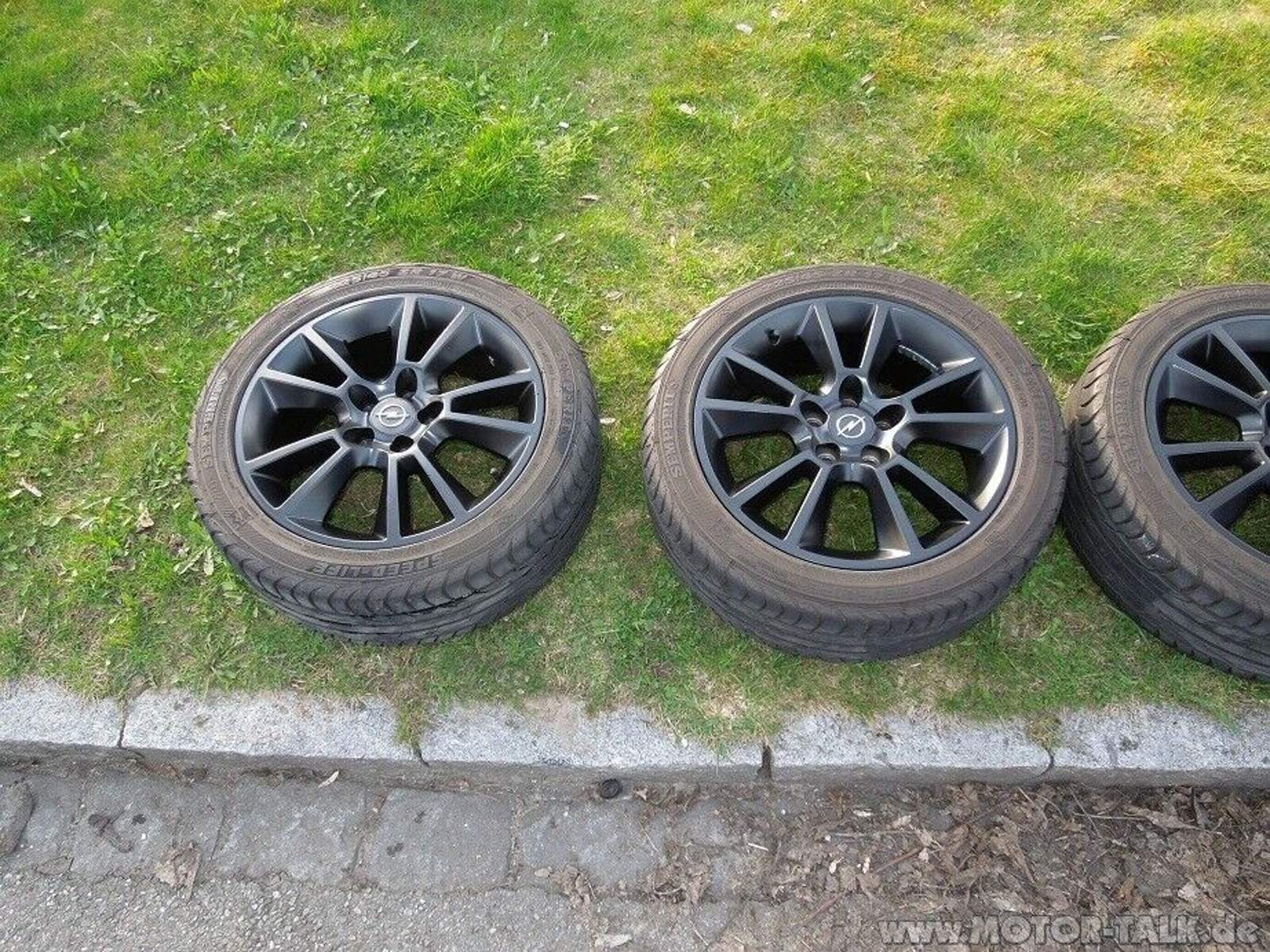 Faszinierend 22545 R17 Reifen Bilder