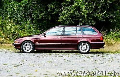 BMW e39 528i touring : Biete