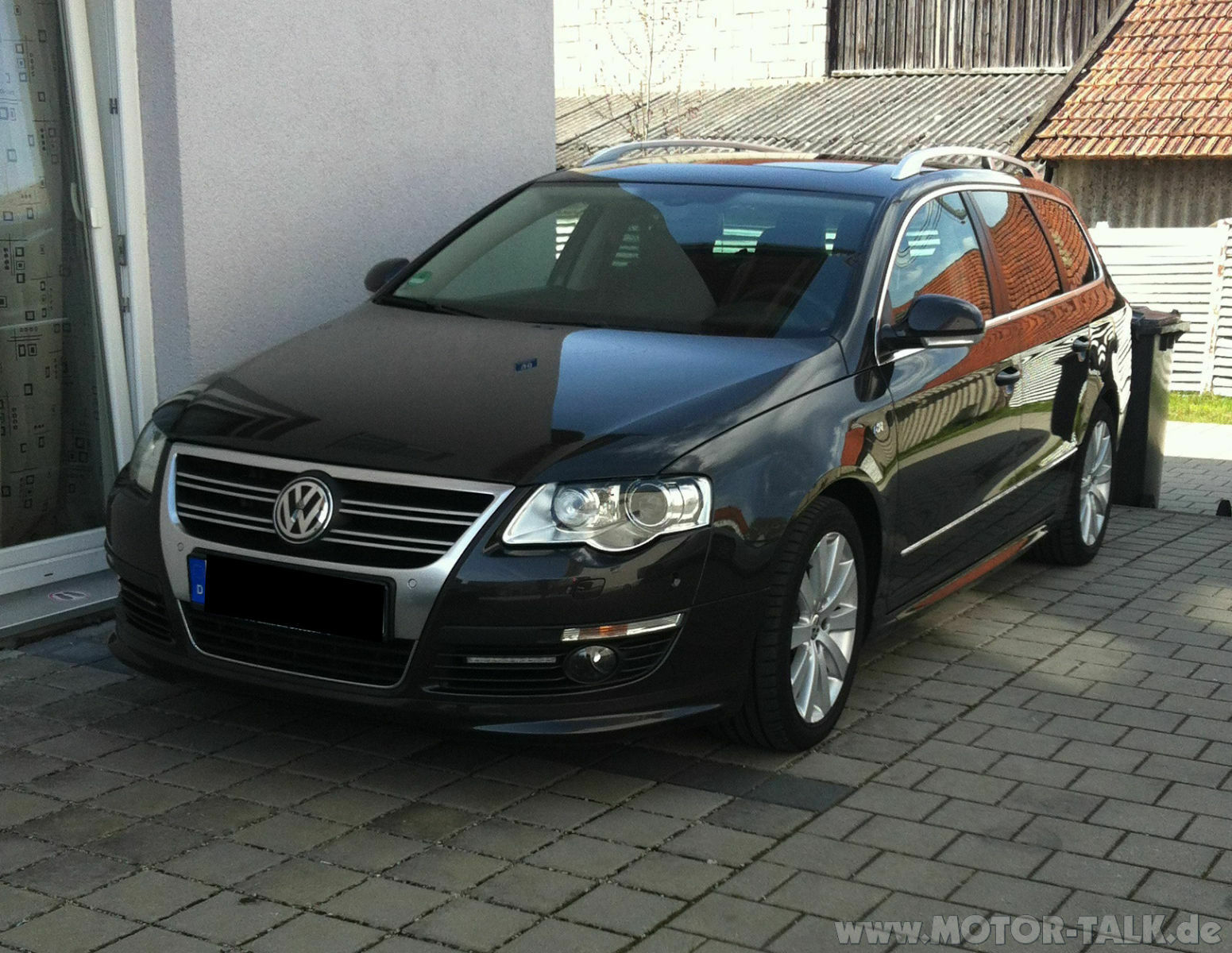 VW Passat Variant 3C R-LINE XENON DSG uvm. : Biete