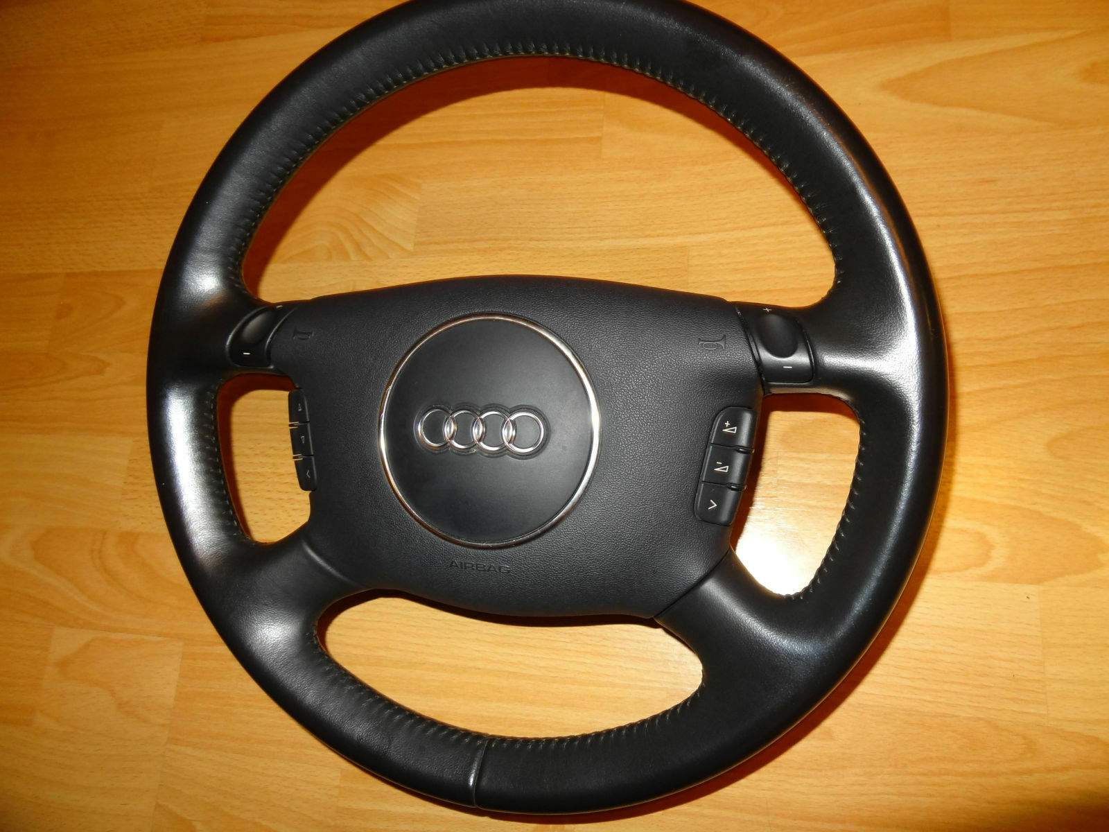 Audi A6 4B Lederlenkrad Multifunktionslenkrad Lenkrad : Biete