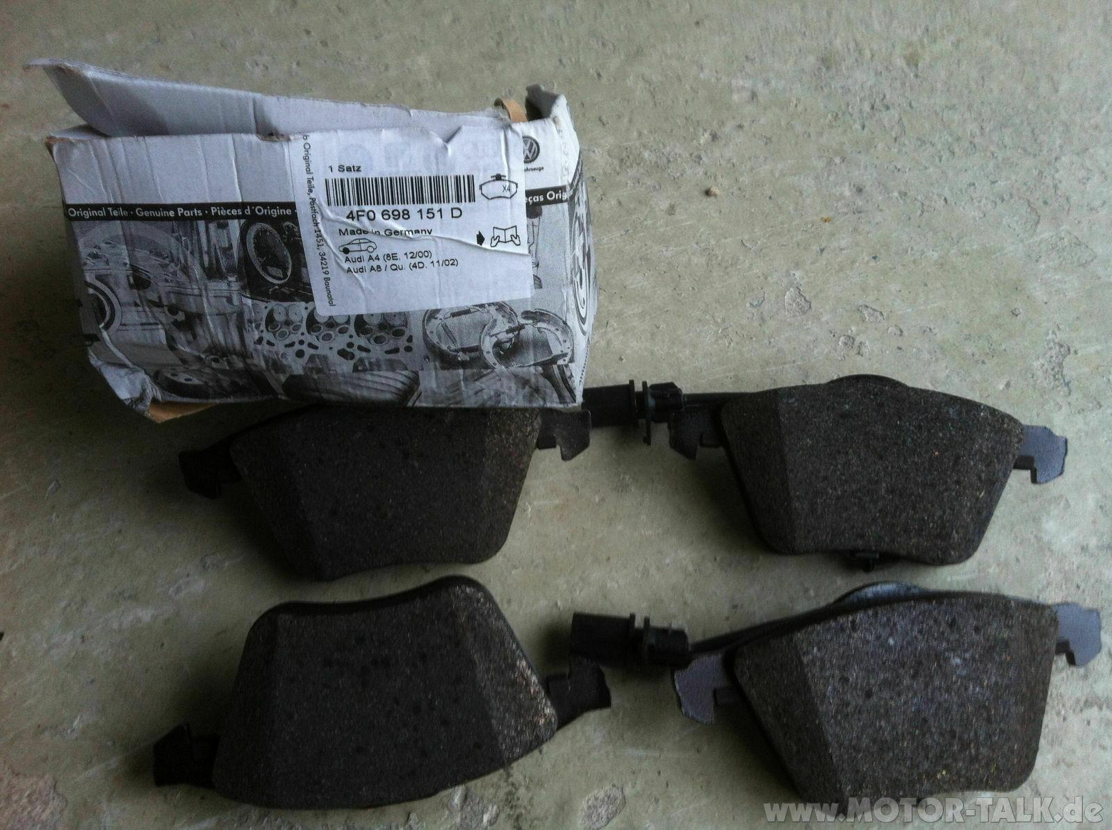 Original Audi Bremsbeläge A6 4F/A8 4D/A4 8E 4F0698151D+4F0698451D : Biete