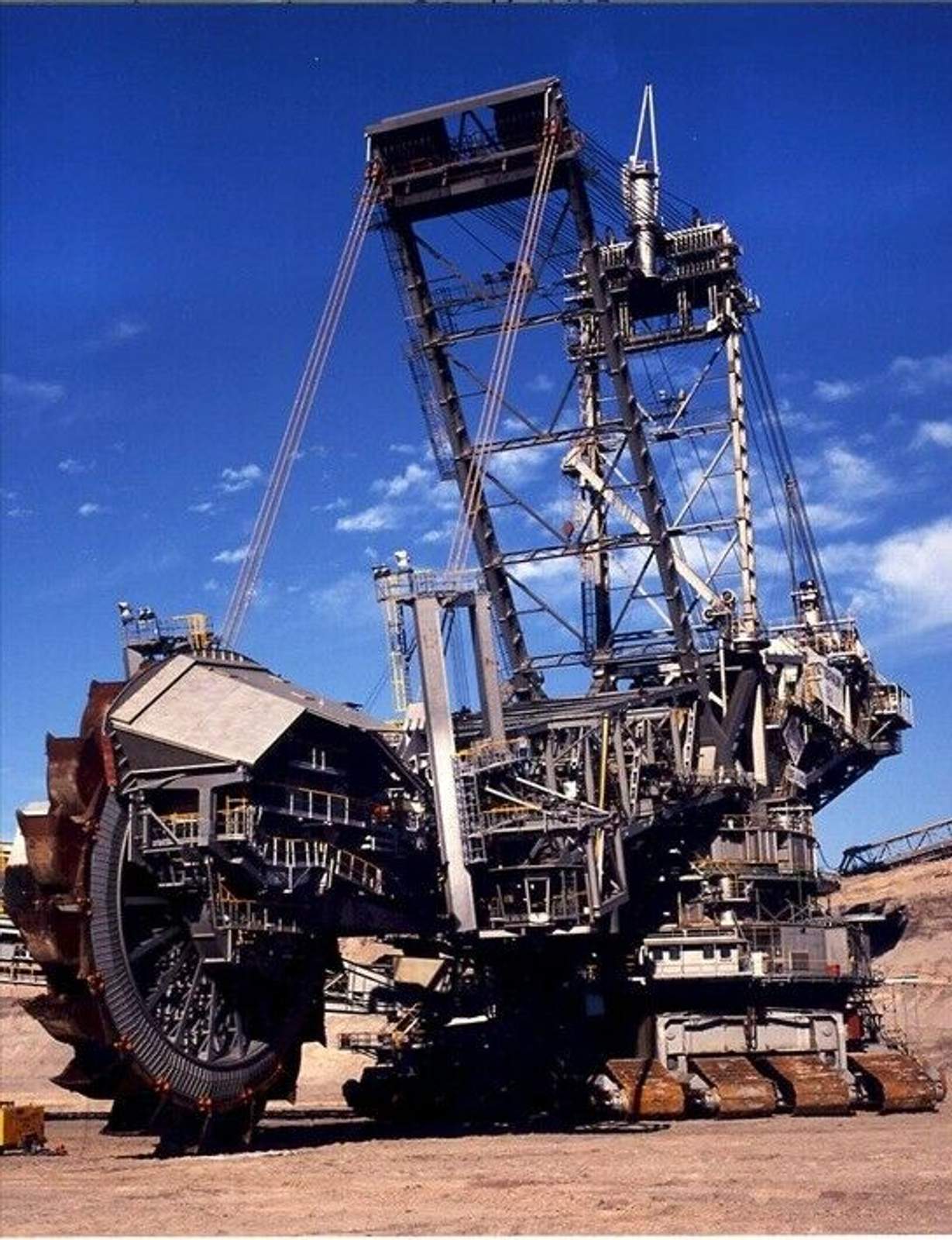 Bagger-285-1 : Der ultimative Off-Topic-Blog : Kaminzimmer : #206540064