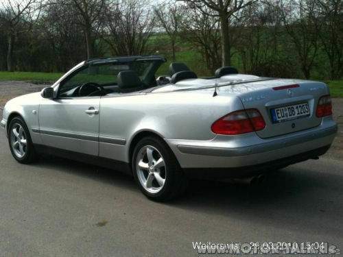 Biete CLK A208 Cabrio 230K gepflegtes Fahrzeug TopAusstatung : Biete