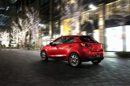 Neuer Mazda 2: Erste Bilder