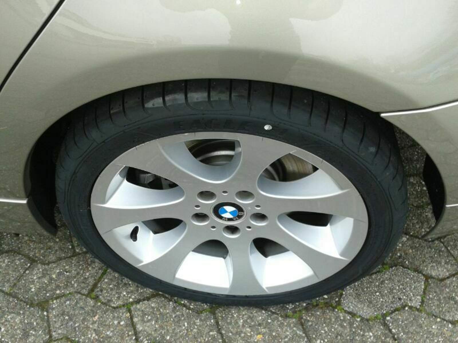 E90 : BMW 3er E90 BMW Felgen Styling 162 : Biete : #207595443