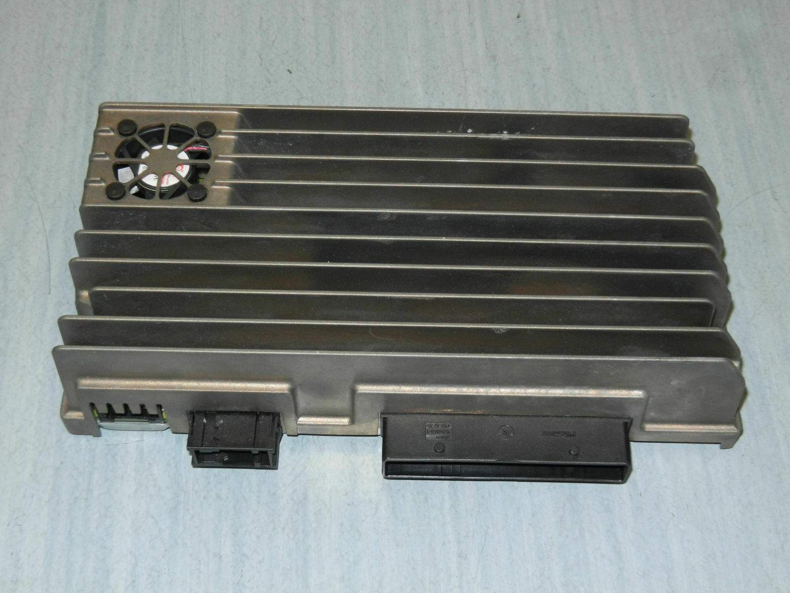 Audi MMI 2g B&O Verstärker (aus einem Audi A5 Coupe) 8T0035223M : Biete